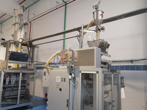 Pneumatic conveyor for sugar