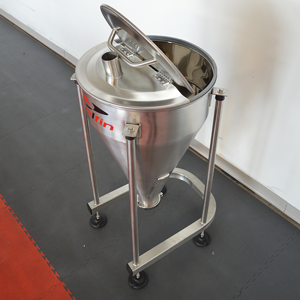 Delfin Pneumatic Conveyors product intake hopper